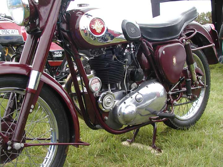 BSA B31 Classic Motorcycle Pictures